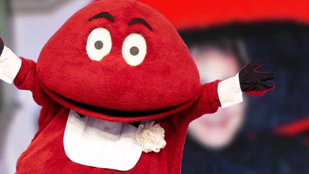 Chi si nasconde dietro al personaggio del Gabibbo? Proprio lui | FOTO